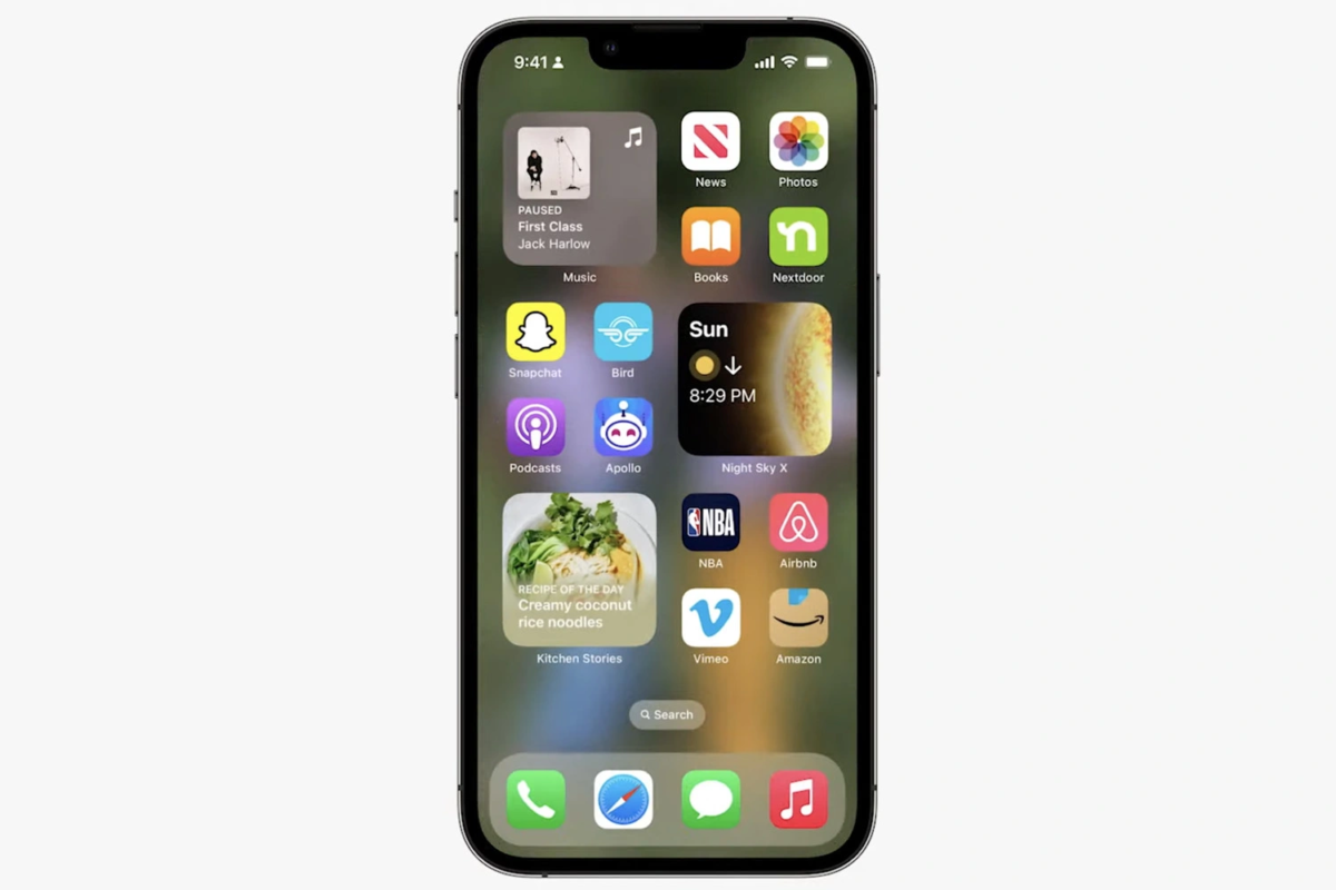 iOS 16 Features: Apple Just Brought Back The Coolest iPhone Feature